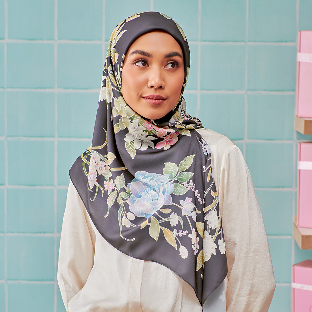 LE Batik Floral in Slate Grey (SQ) | TudungPeople