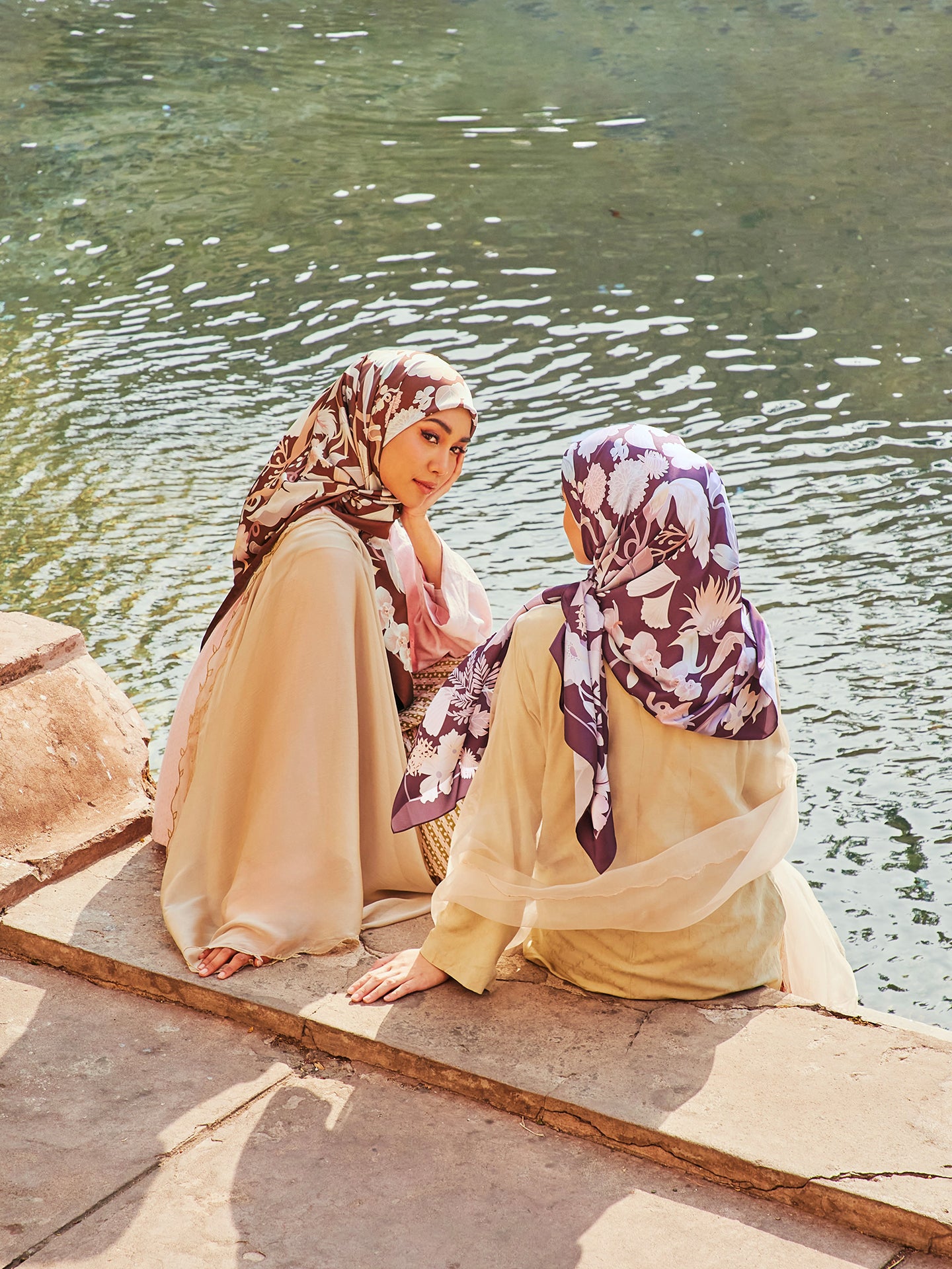 LE Cucuk Sanggul | TudungPeople